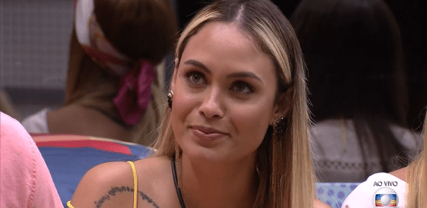 BBB 21: Sarah dá aula de humanidade e vira protagonista do jogo