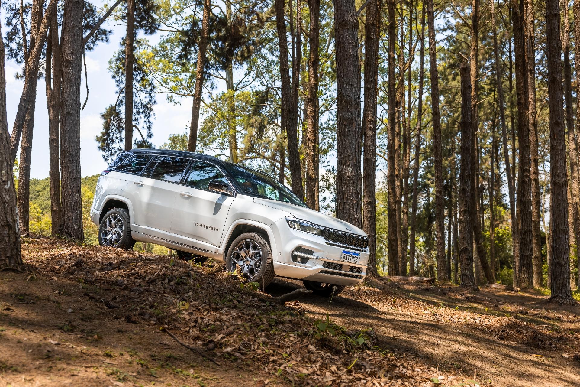 Fotos: Jeep Commander: fotos exclusivas do novo SUV de sete lugares ...