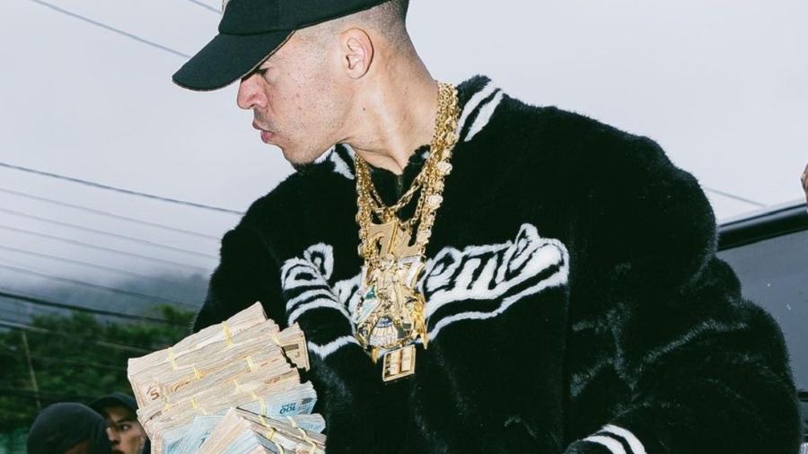 L7nnon ostenta dinheiro e recebe sugestões: 'Comprar uma ilha'