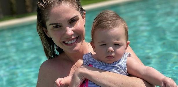 Bárbara Evans não fará festa de 1 ano da filha por falta de dinheiro