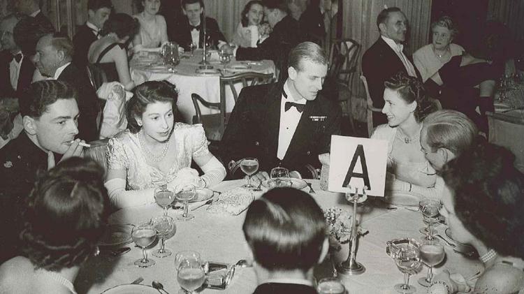 Hotel The Dorchester guarda segredos de espiões, comunistas e realeza