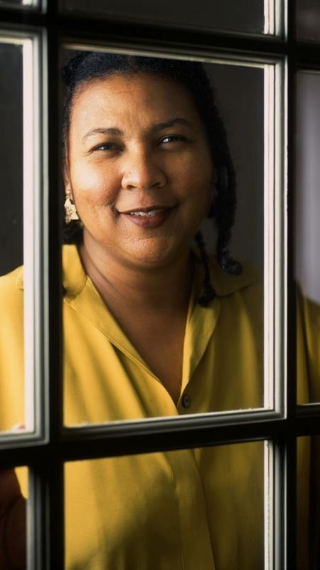 bell hooks, 70: como autora praticava teoria do amor, segundo amigas