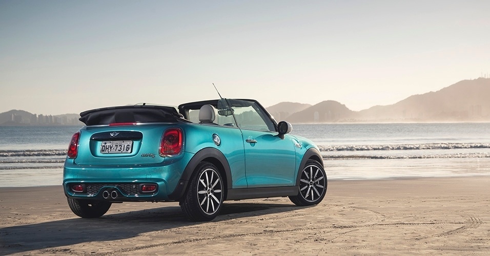 Novo Mini Cabrio é carro ideal para passeio tranquilo a céu aberto - 25 ...