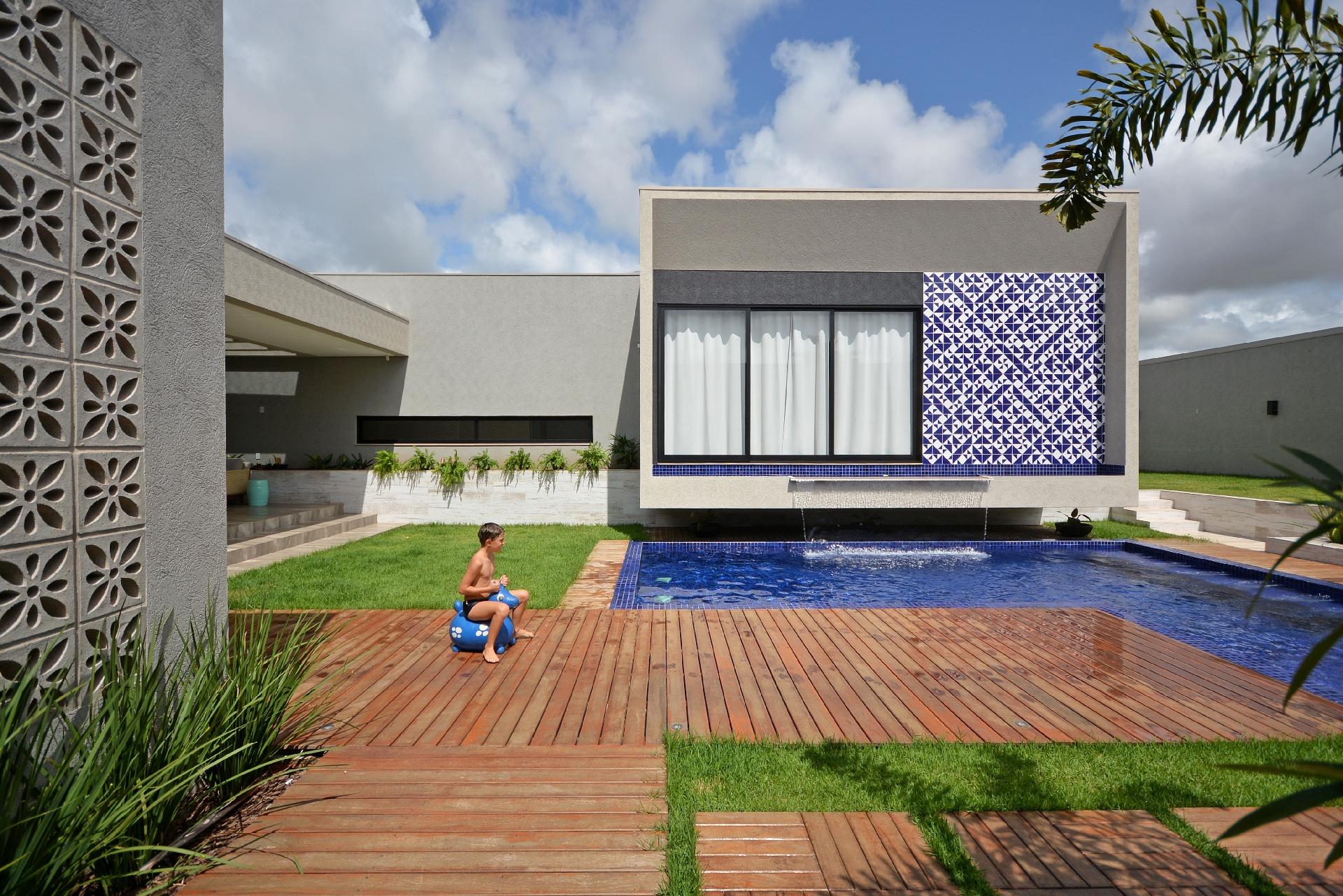 Fotos: Além da cozinha, azulejos coloridos são atração em ambientes ...