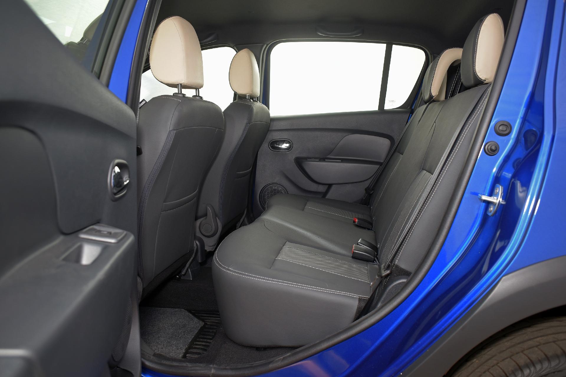 Duelo Chevrolet Onix x Renault Stepway