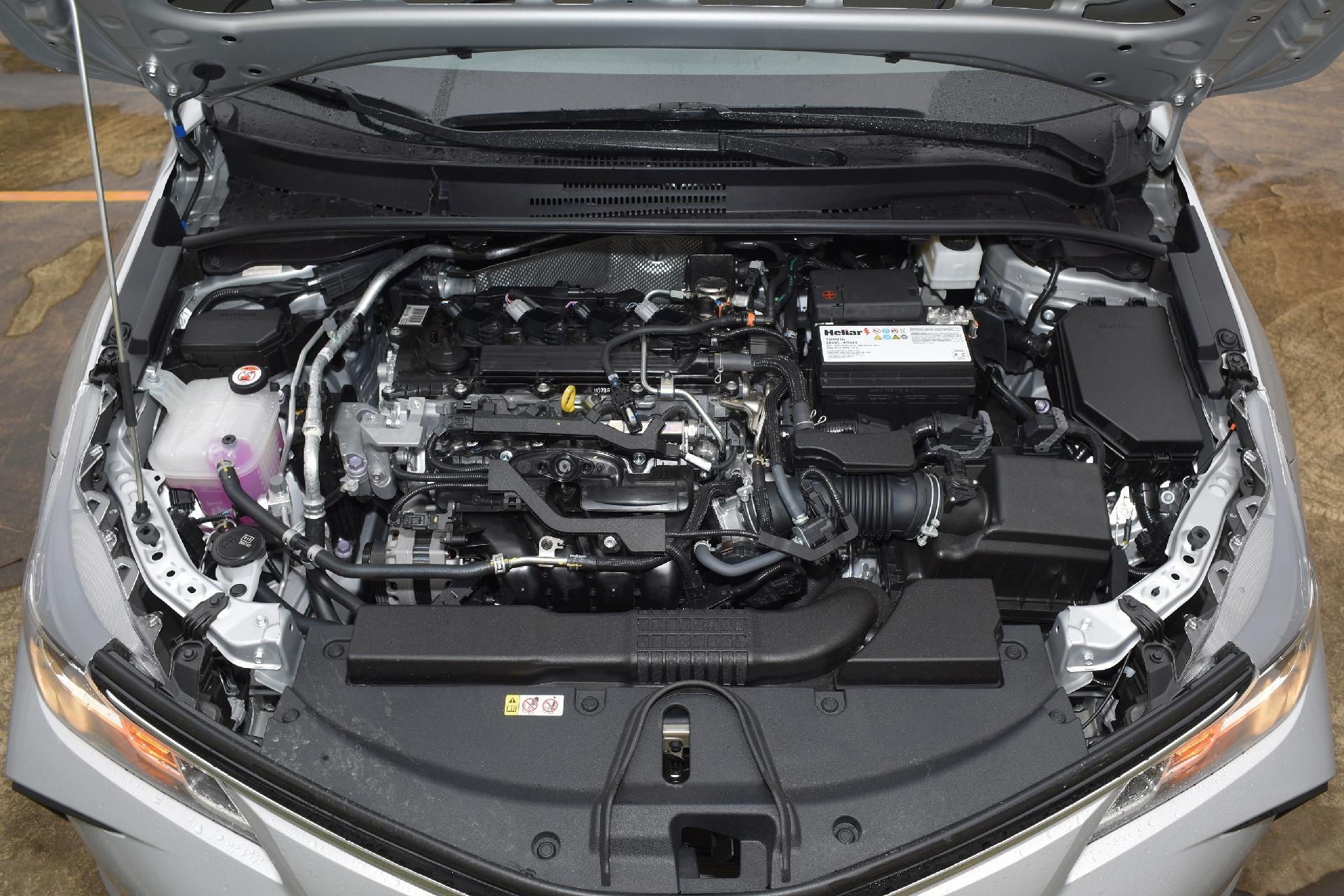 Novo Toyota Corolla GLi: conheça a versão de entrada do sedã