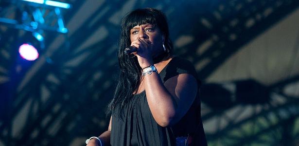 Denise Johnson morre. Ela ficou conhecida por participações com o ...