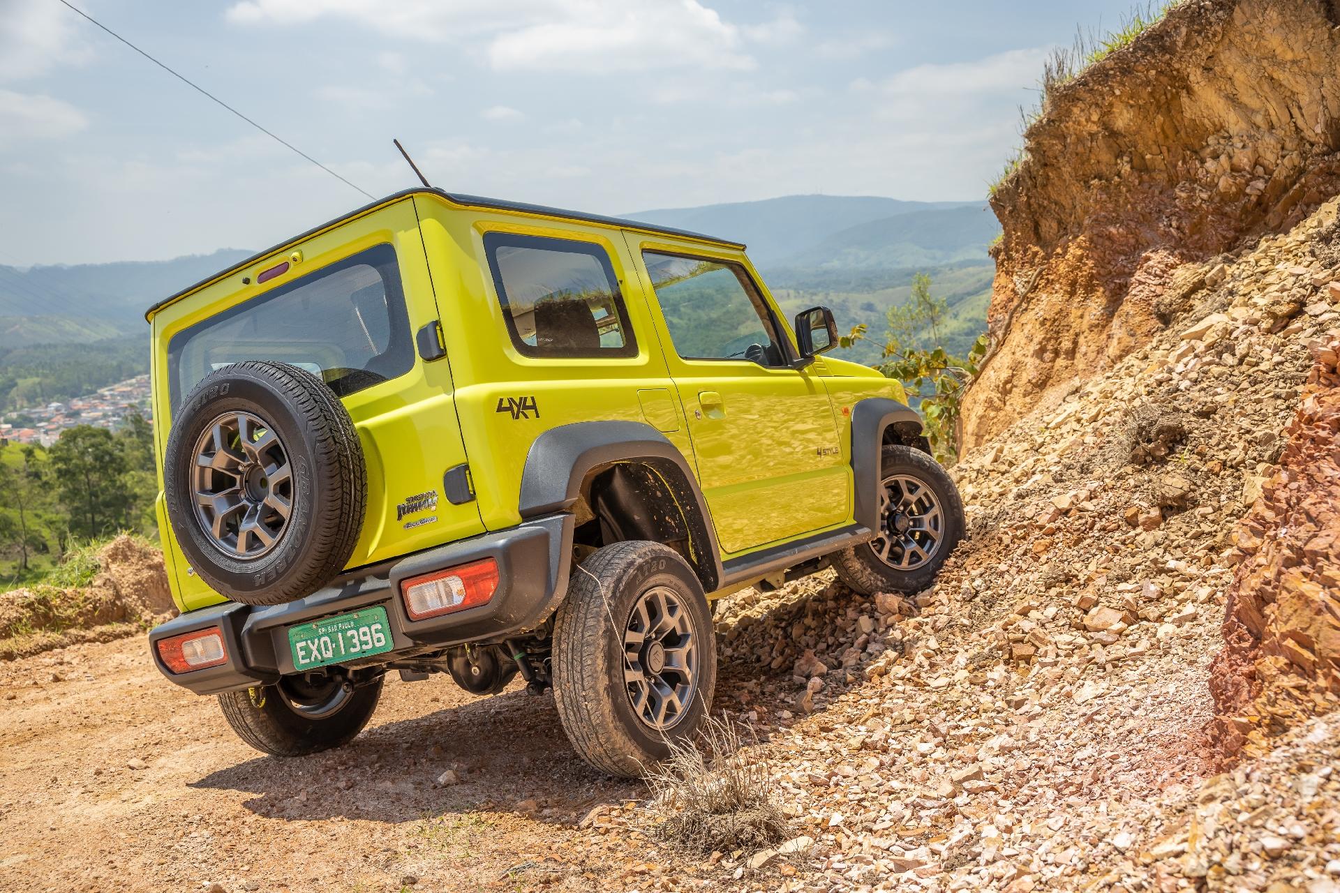 Suzuki Jimny 4Style: avaliamos o jipe simpático que deixou 'monstro' do ...