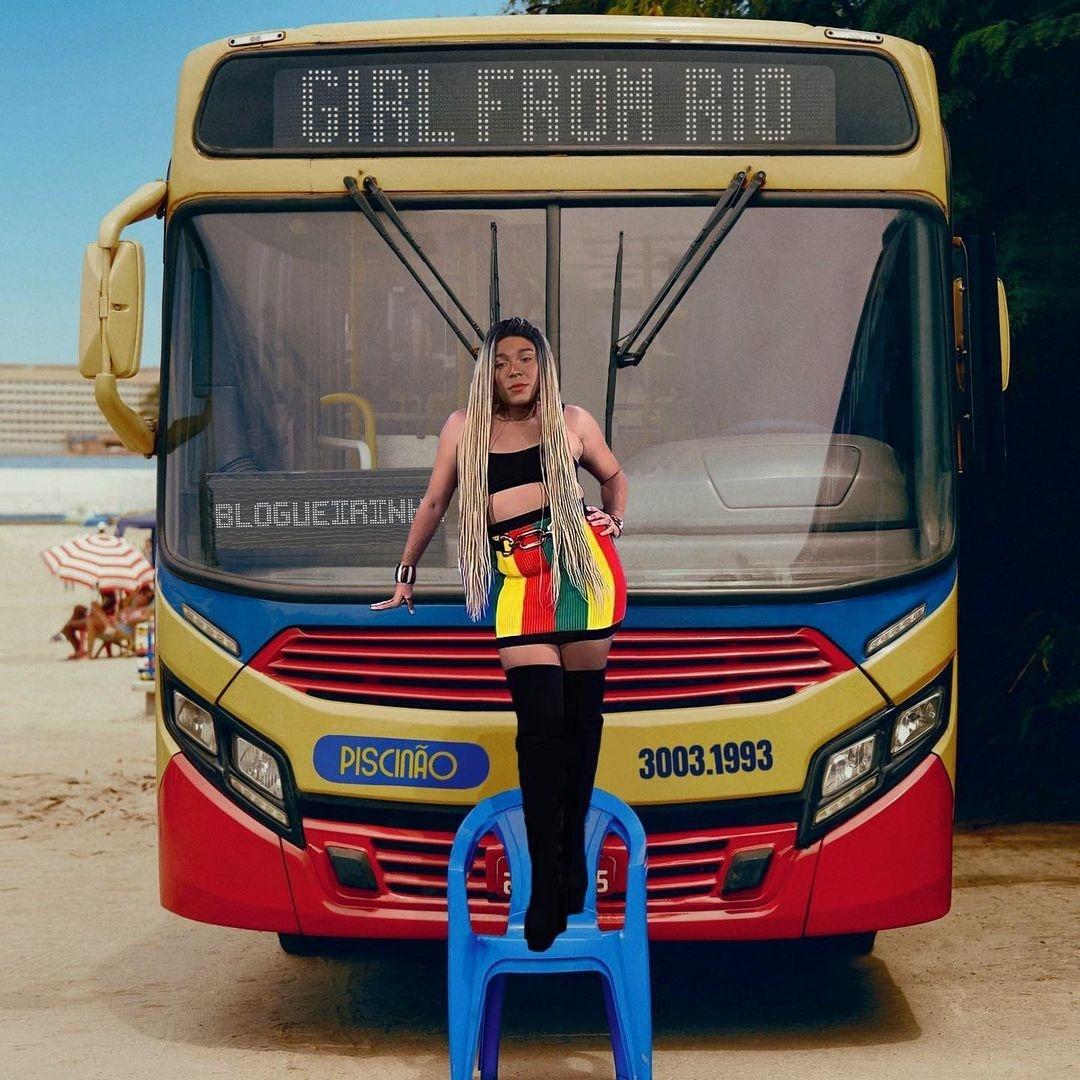 'Girl from Rio': Famosos fazem montagens com capa de disco de Anitta