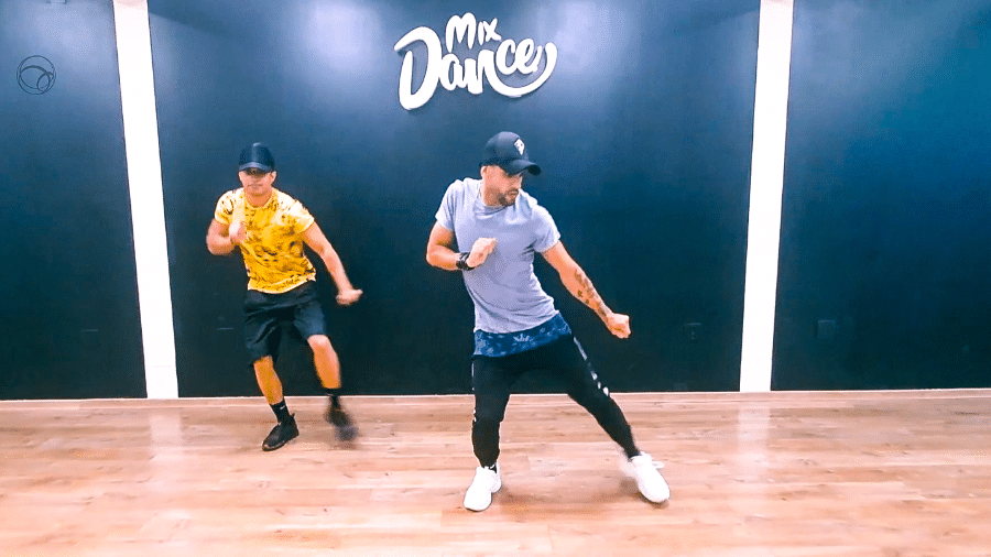 Mix Dance - UOL Exercícios e Vida Fitness