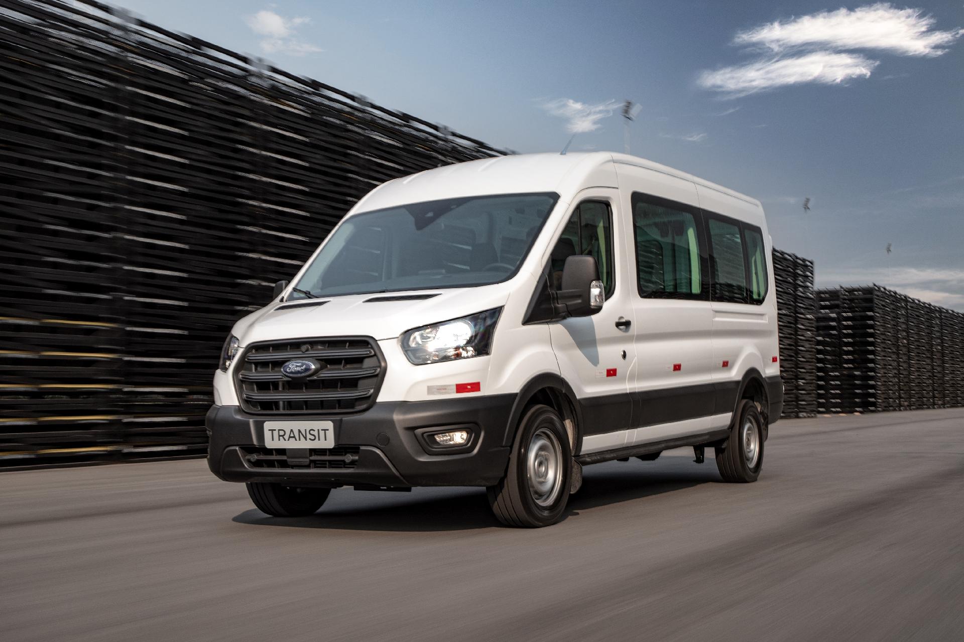 Ford Transit retorna ao Brasil após 7 anos e quer conectividade como ...