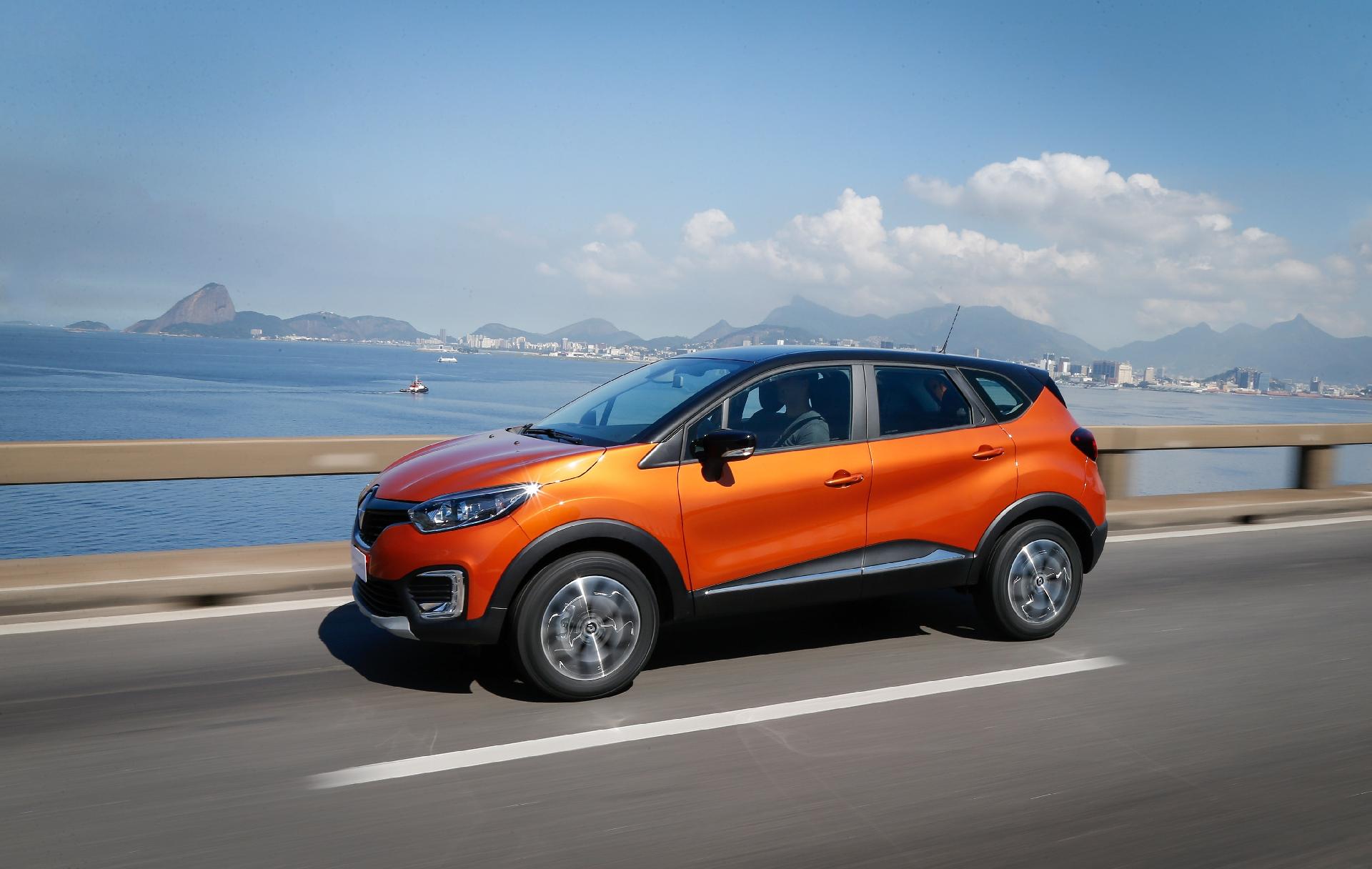 Renault Captur CVT ficou melhor que o Captur automático