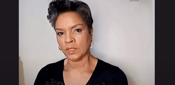 "A aceitação sempre foi minha arma mais forte", diz modelo Mônica Moura ...