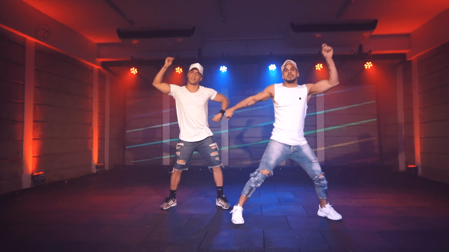 Mix Dance - UOL Exercícios e Vida Fitness