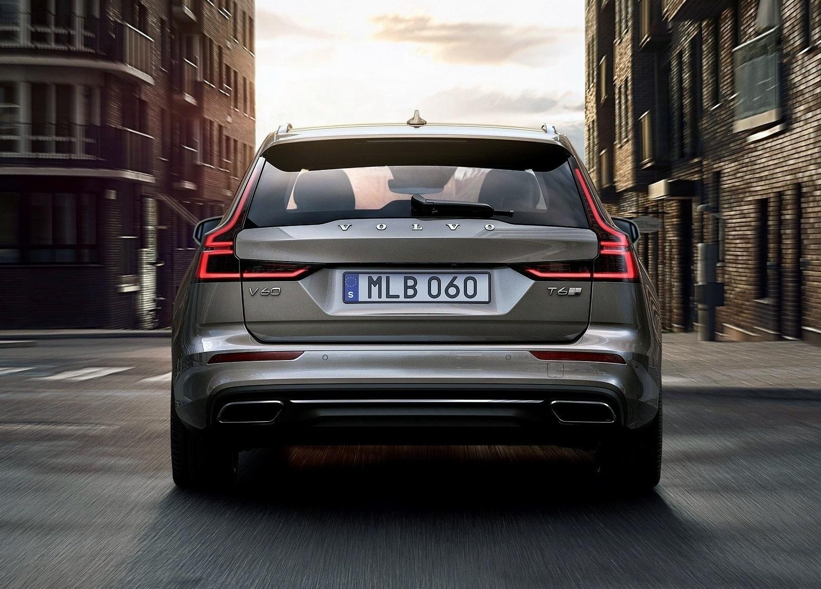 Conheça as curvas da perua Volvo V60 2019