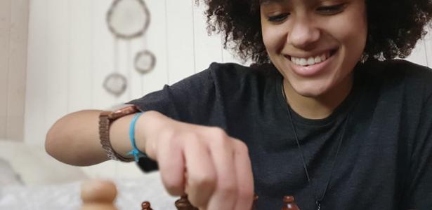 "Ambiente desigual e hostil", enxadristas denunciam machismo no esporte ...