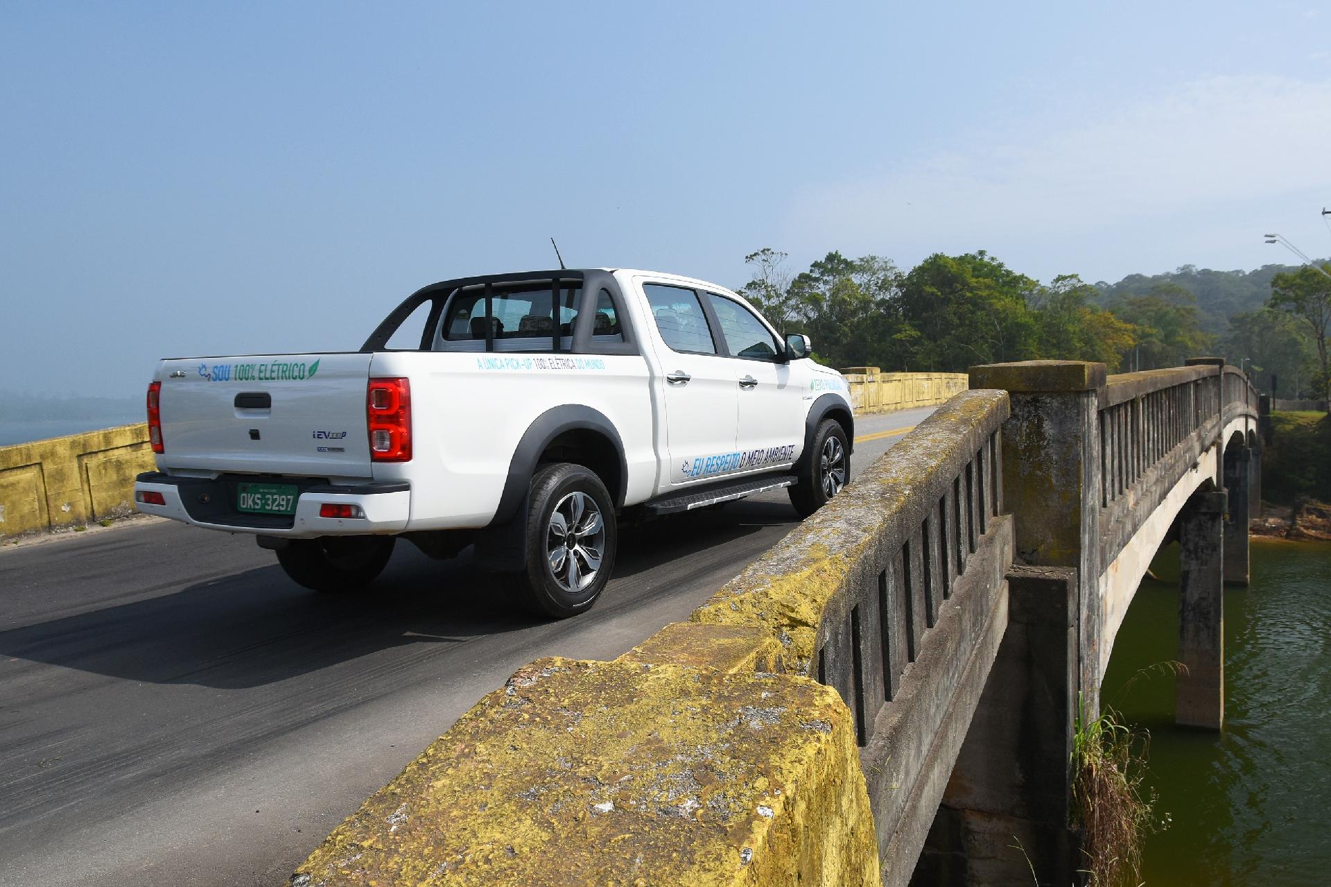 Fotos: Avaliação: conheça a JAC iEV 330P, a 1ª picape elétrica do mundo ...