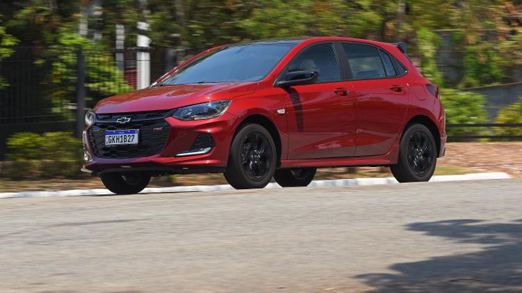 Chevrolet Onix RS: avaliamos a nova versão da linha 2021 do líder de vendas