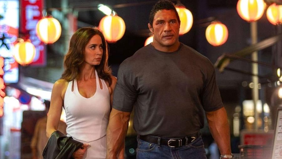 Dwayne Johnson volta aos ringues para provar ser bom ator