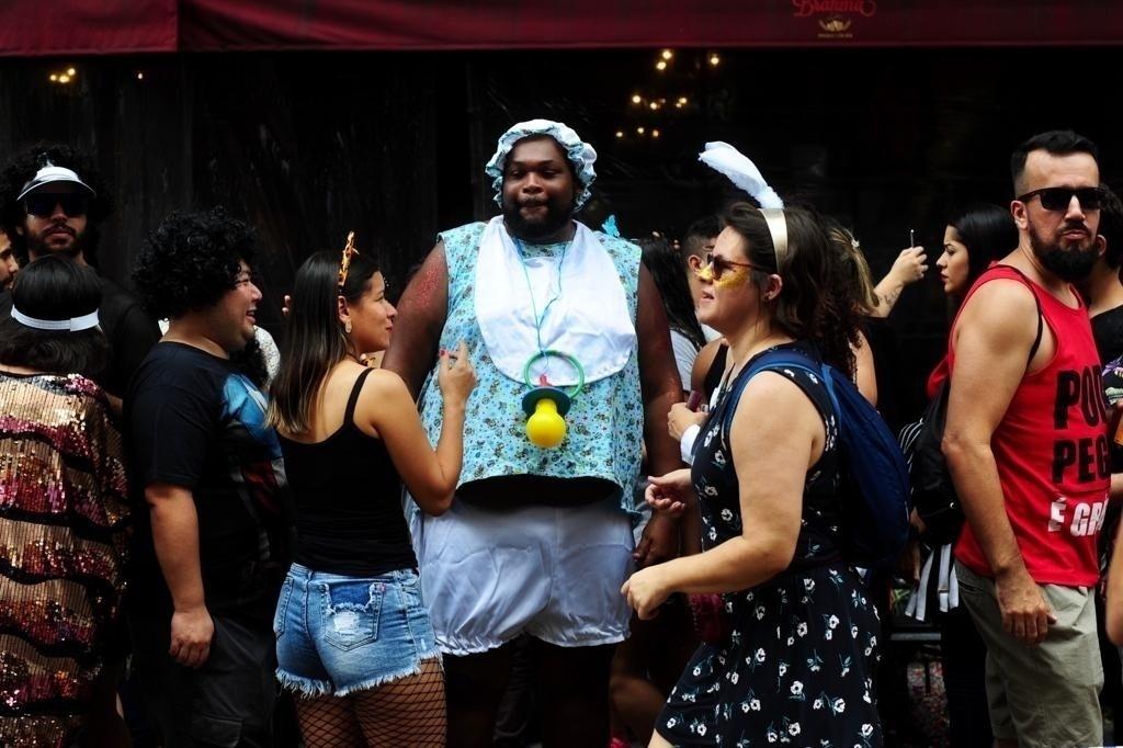 Tarado Ni Você põe "gente para brilhar" no Carnaval de São Paulo ...