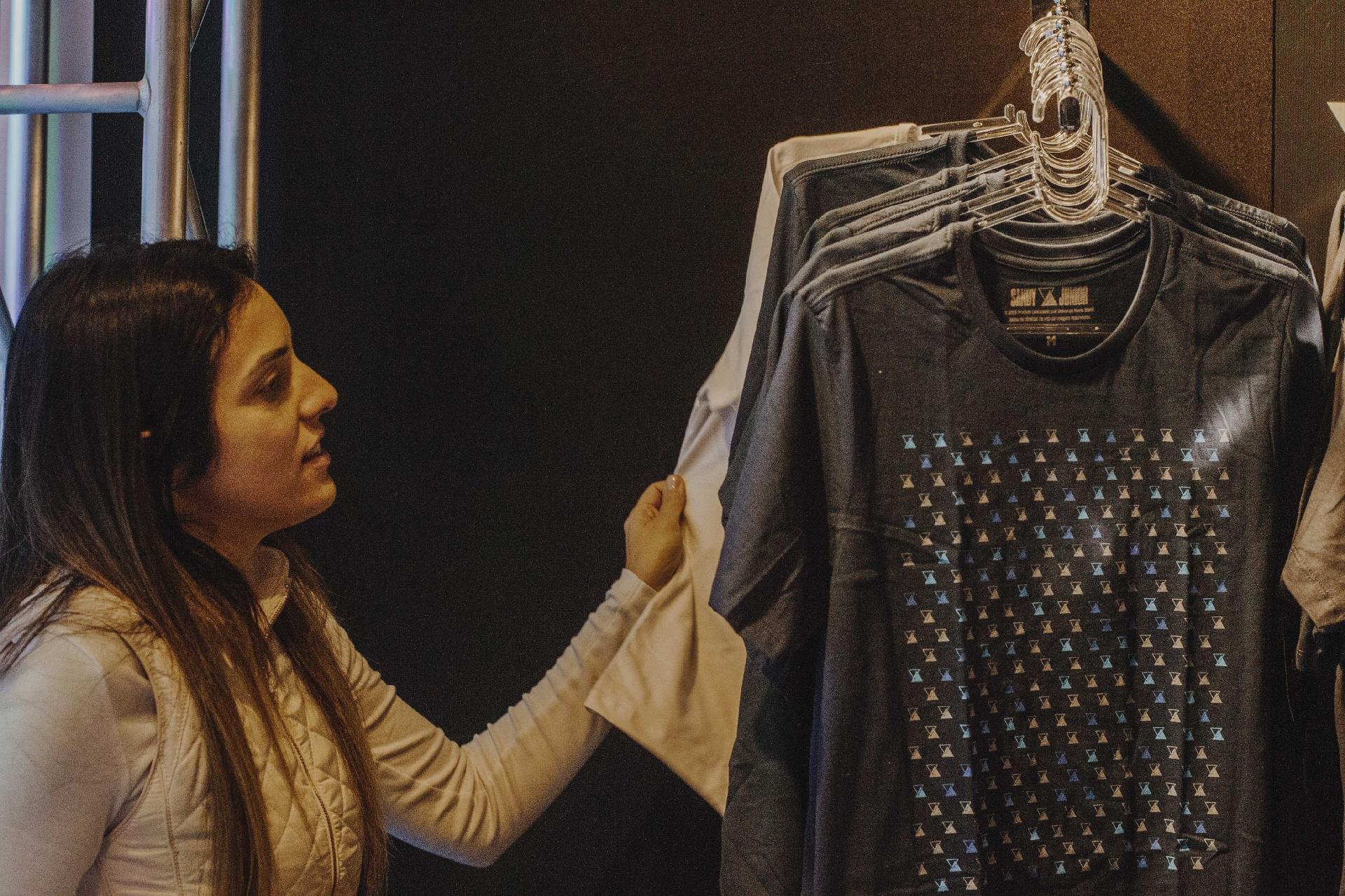 Exposição Sandy e Junior Experience chega a São Paulo com acervo raro ...