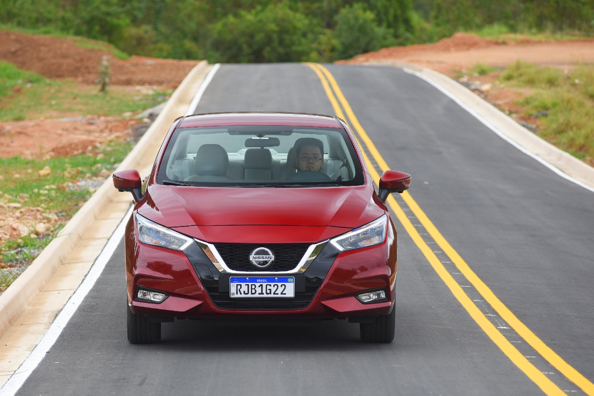 Nissan Versa evolui em design e segurança mirando liderança