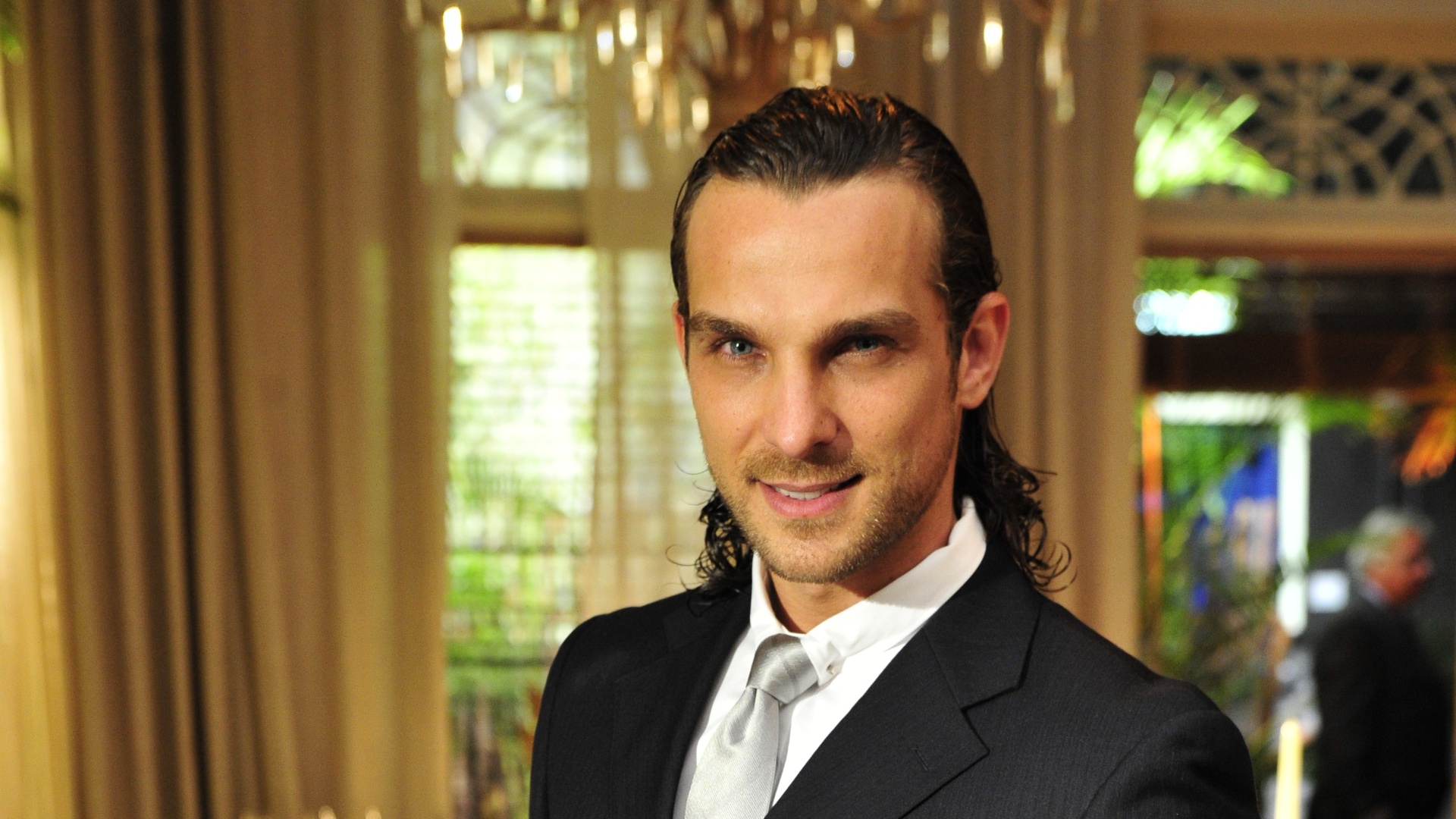 Veja fotos de Igor Rickli - Fotos - UOL TV e Famosos