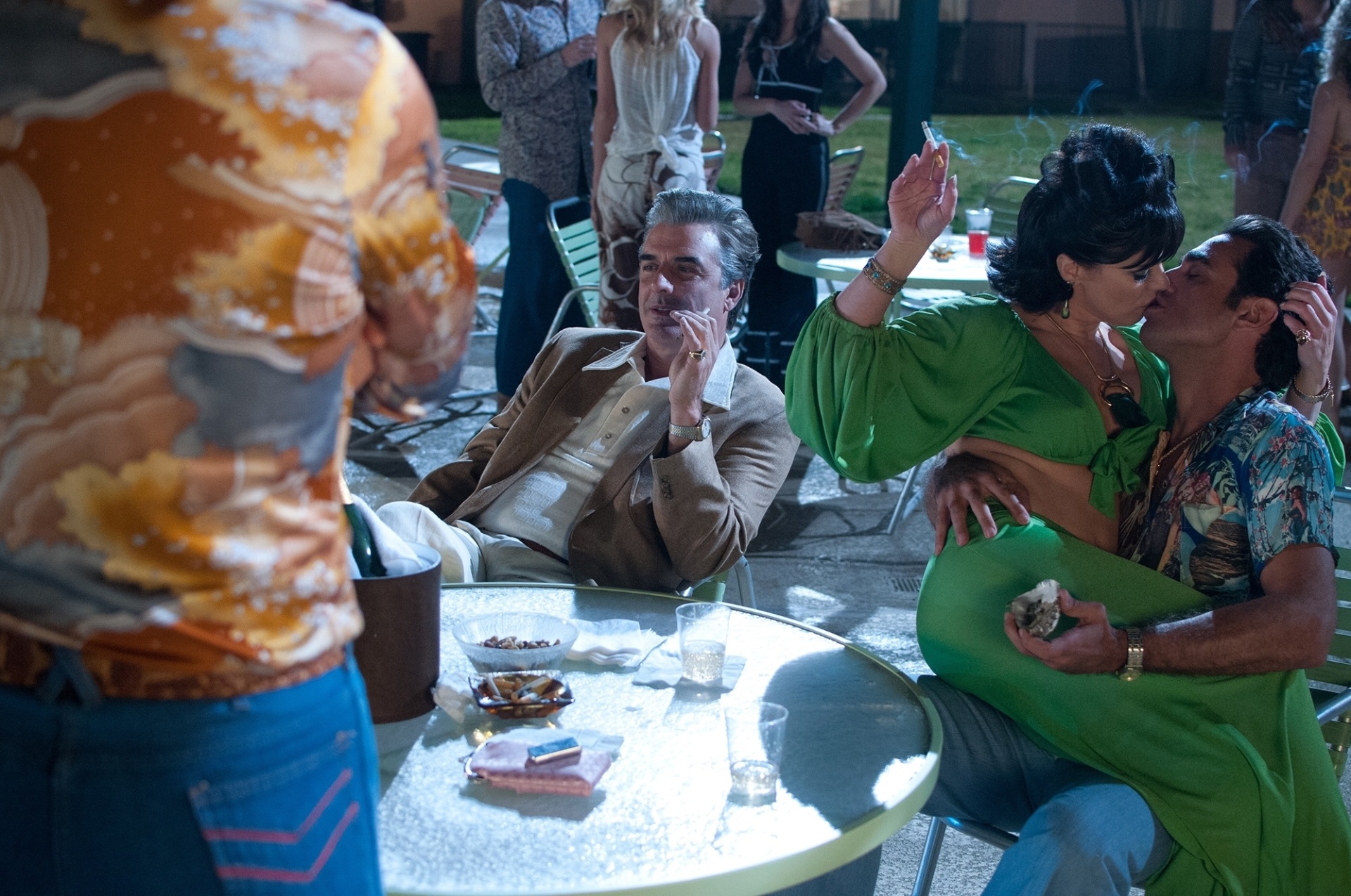 Amanda Seyfried encarna atriz pornô em trailer legendado de "Lovelace ...