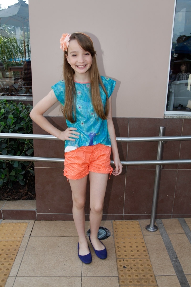 Famosos participam de evento beneficente em São Paulo - Fotos - UOL TV ...