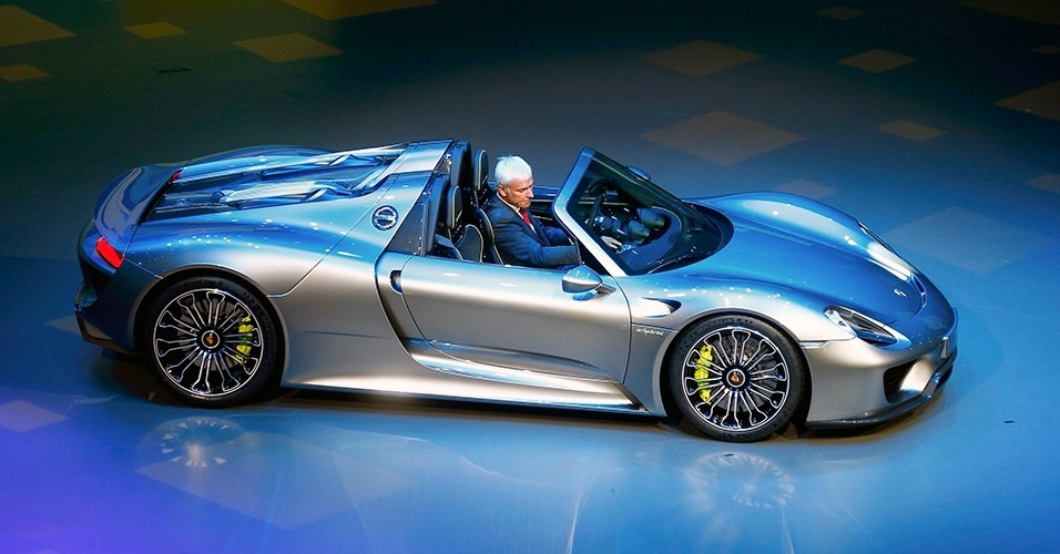 Elegant Paul Walker Porsche 918 Gallery