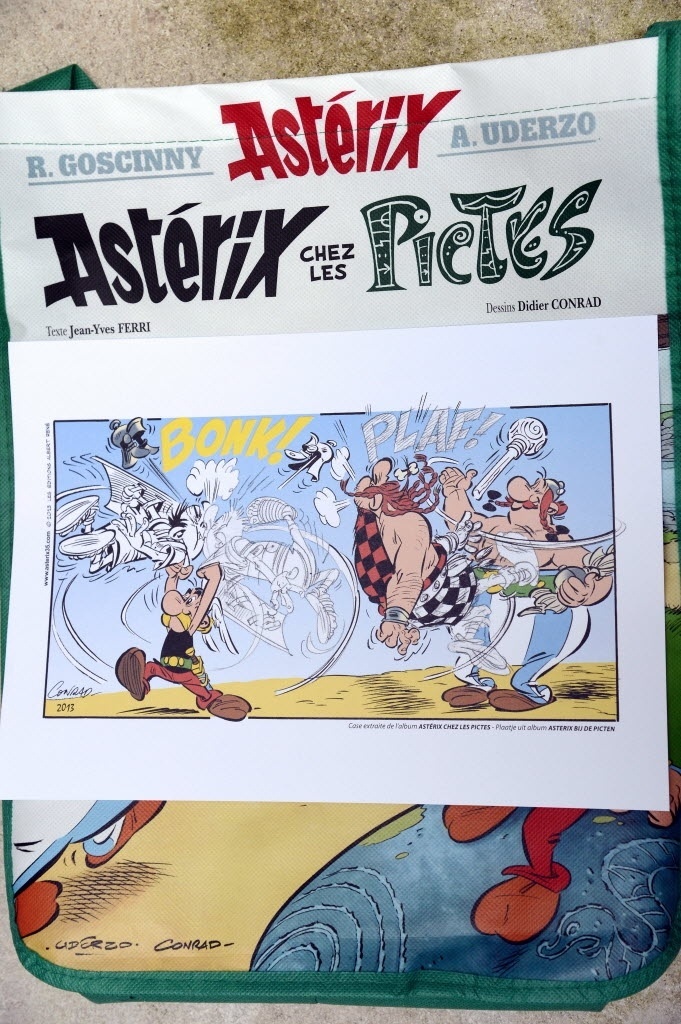 Fotos: Nova HQ de Asterix é apresentada em Paris - 02/10/2013 - UOL ... Fotos: Nova HQ de Asterix é apresentada em Paris - 02/10/2013 - UOL ...