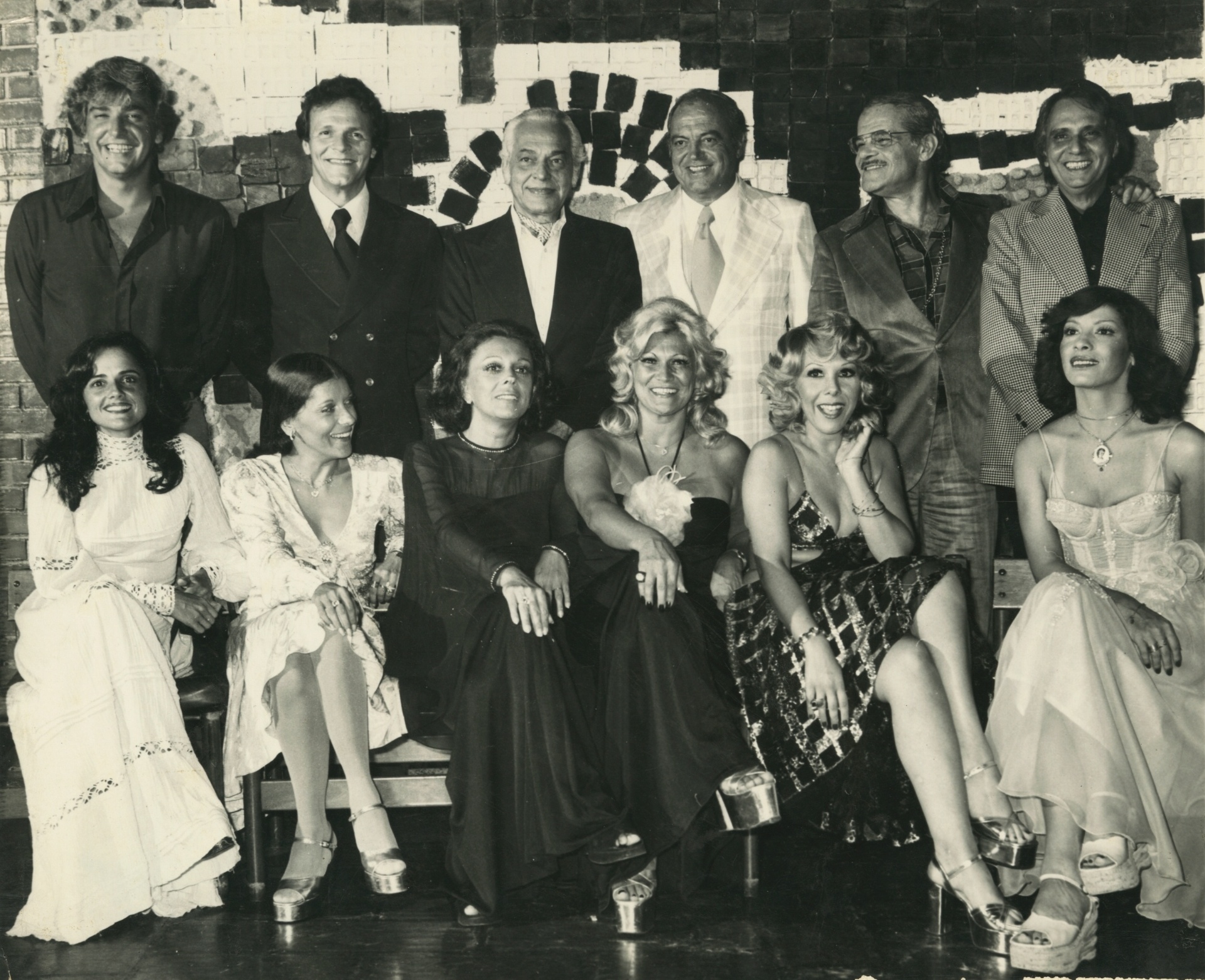 Morre aos 92 anos o ator Jorge Dória; veja trajetória - Notícias - BOL