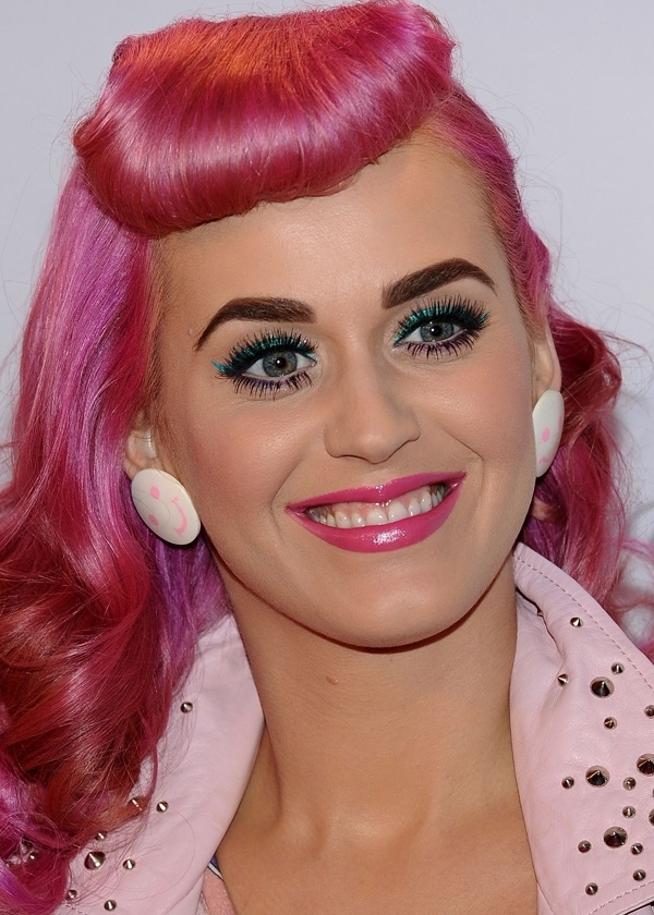 Fotos: 50 tons de Katy Perry: cantora muda a cor dos fios mais uma vez ...