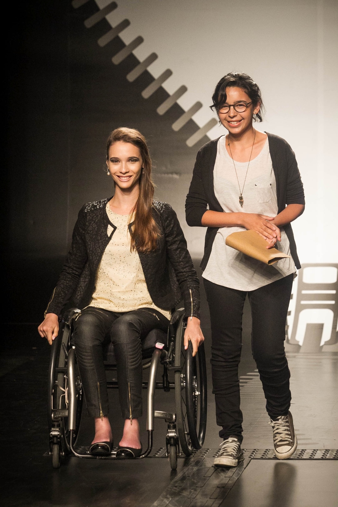 Fotos: Moda inclusiva: participantes criam looks para pessoas com ...