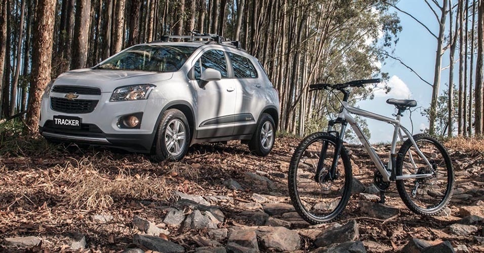 Chevrolet Tracker "barato" é visto em testes no Brasil - 26/02/2014 ...