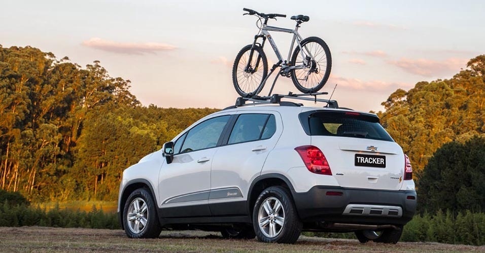 Chevrolet Tracker "barato" é visto em testes no Brasil - 26/02/2014 ...