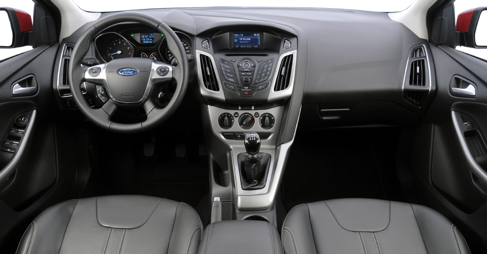 Ford Focus ganha nova cara e deve mudar no Brasil já em 2015 - 05/03 ...