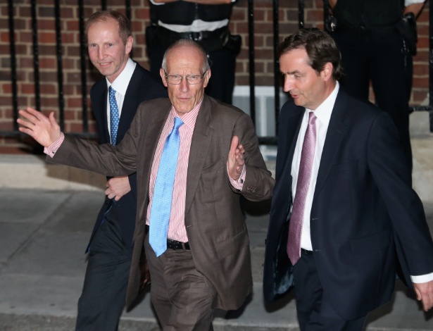 Ginecologista de Elizabeth II que fez parto do príncipe George é ...