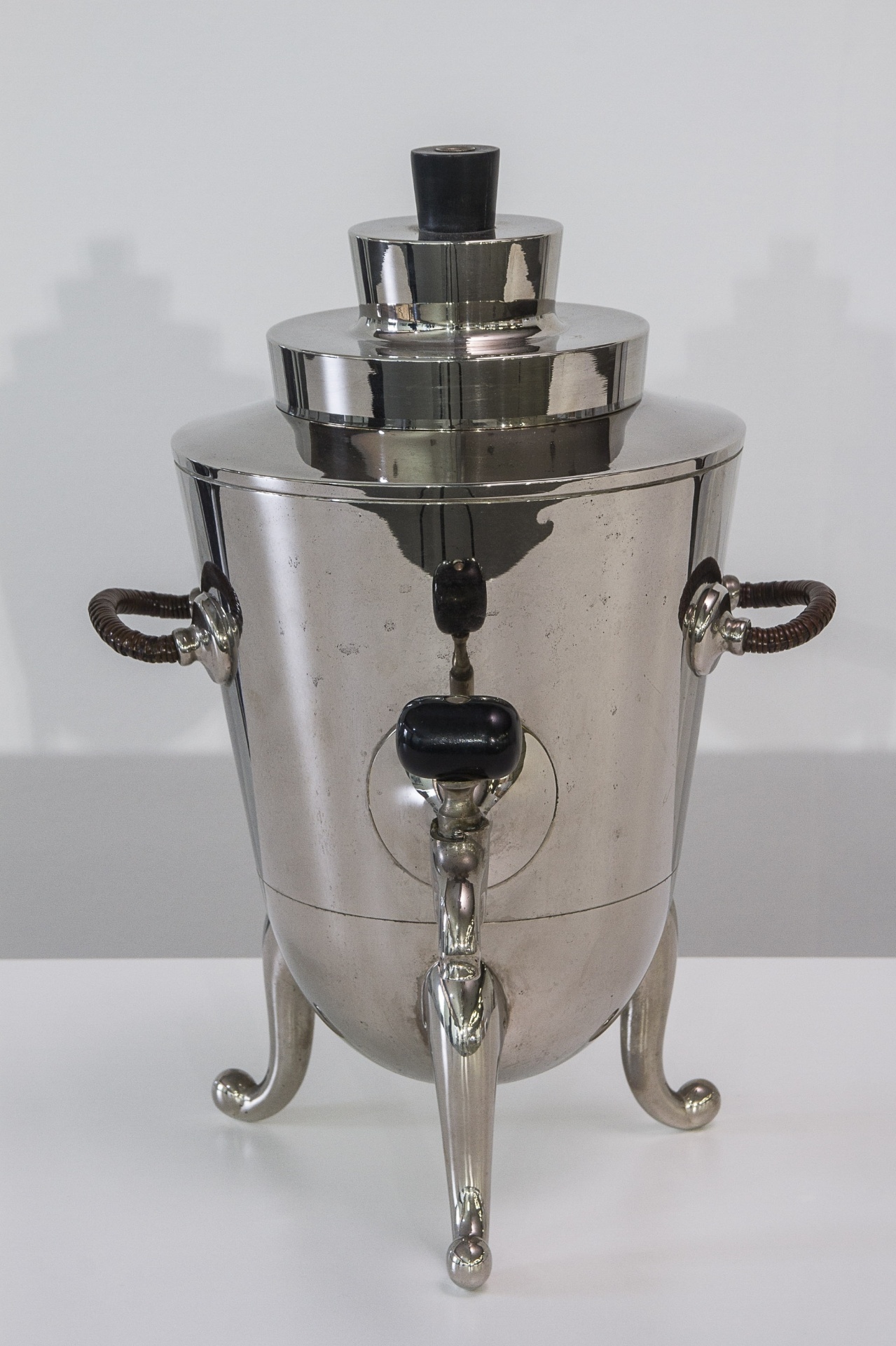 Fotos: Deutscher Werkbund: exposição em SP reúne ícones do design ...