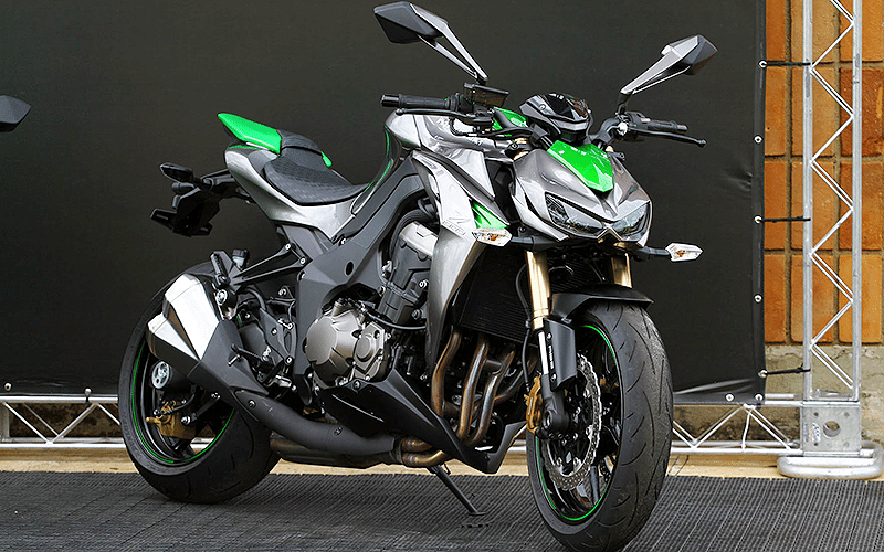 Kawasaki Z1000 2015 fica mais potente e com visual "selvagem" - 20/04 ...