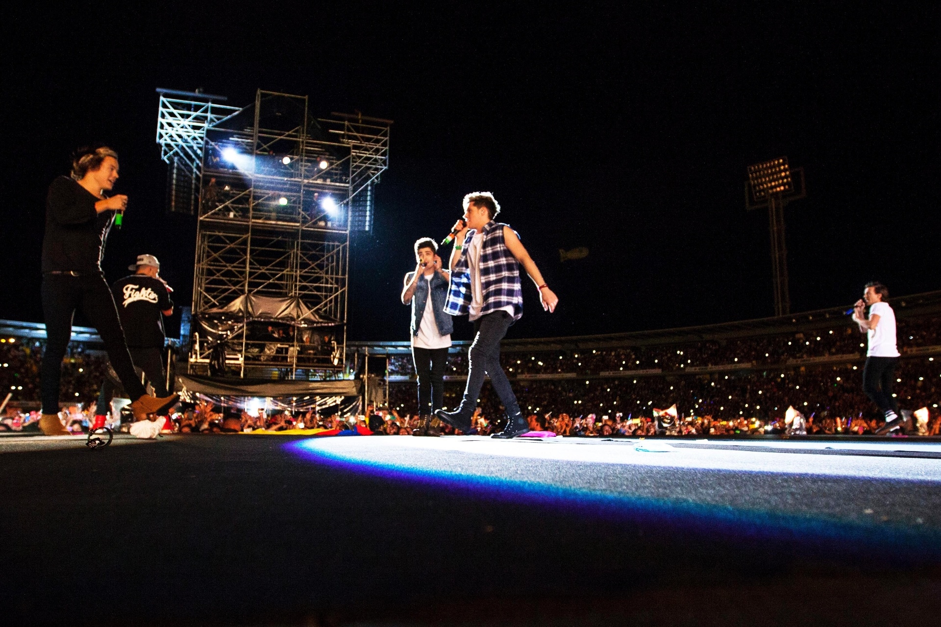 Fotos: One Direction - Show em Bogotá (abril de 2014) - 26/04/2014 ...