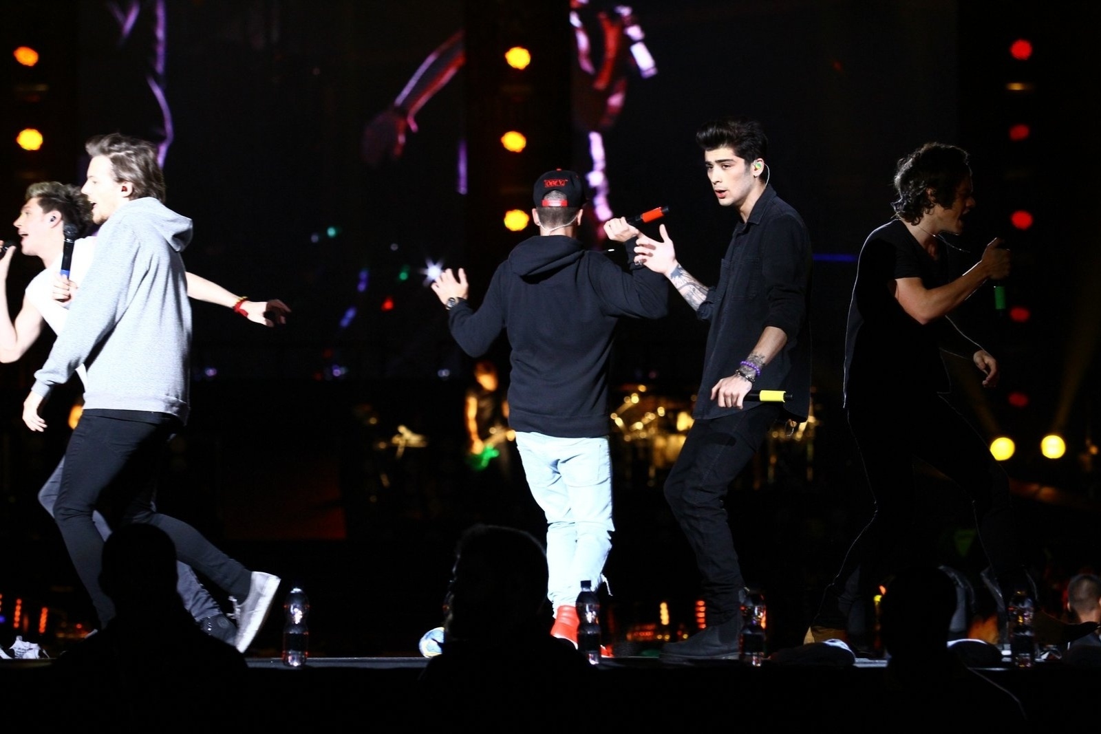 Fotos: One Direction no Brasil - Turnê 2014 - 08/05/2014 - UOL ...