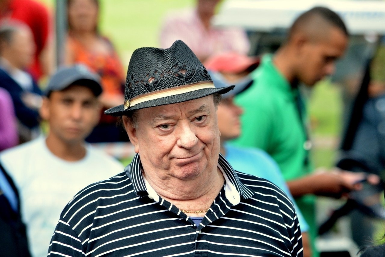 Fotos: Cantor Jair Rodrigues morre aos 75 anos - 08/05/2014 - UOL ...