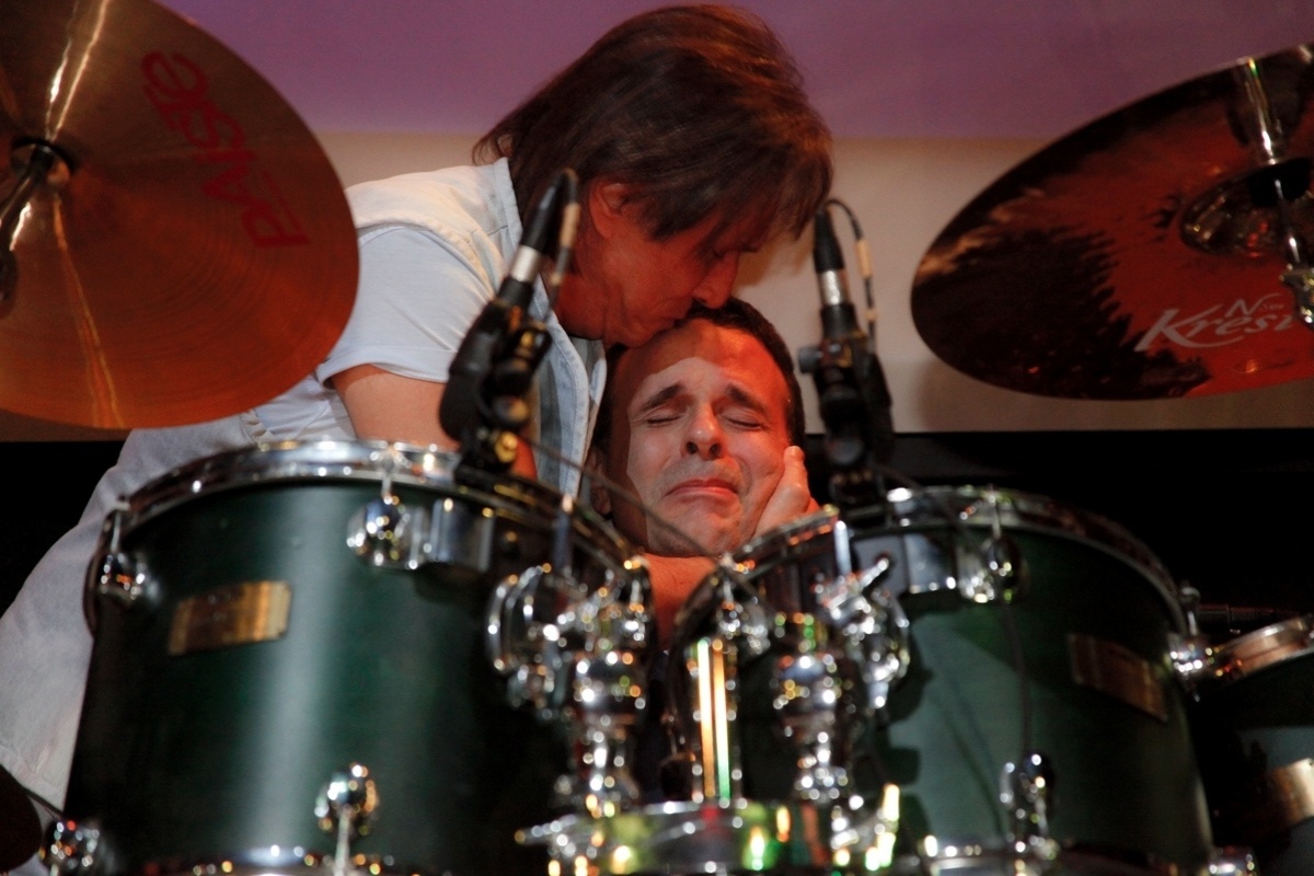 Fotos: Roberto Carlos se emociona e canta em show de seu filho Dudu ...