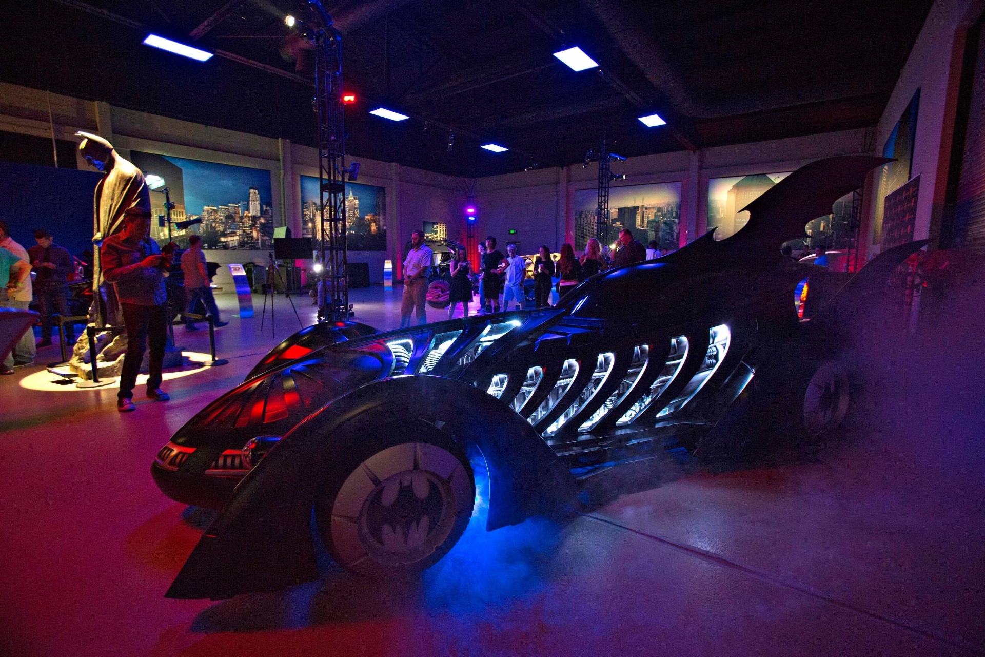 Fotos: "The Batman Exhibit" comemora os 75 anos do personagem na ...