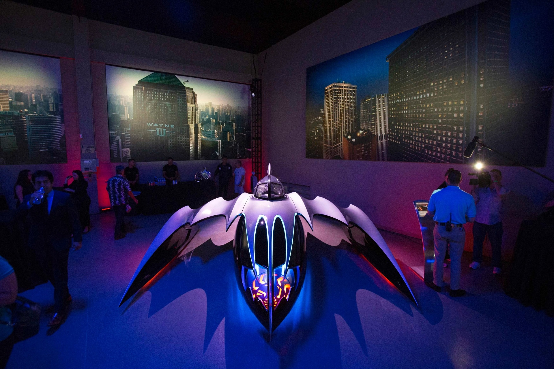 Fotos: "The Batman Exhibit" comemora os 75 anos do personagem na ...