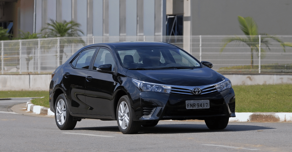 Toyota corta itens do Corolla básico para manter preço abaixo de R$ 70 ...