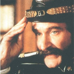 Assistente de Robin Williams encontrou o ator enforcado no quarto - 12 ...