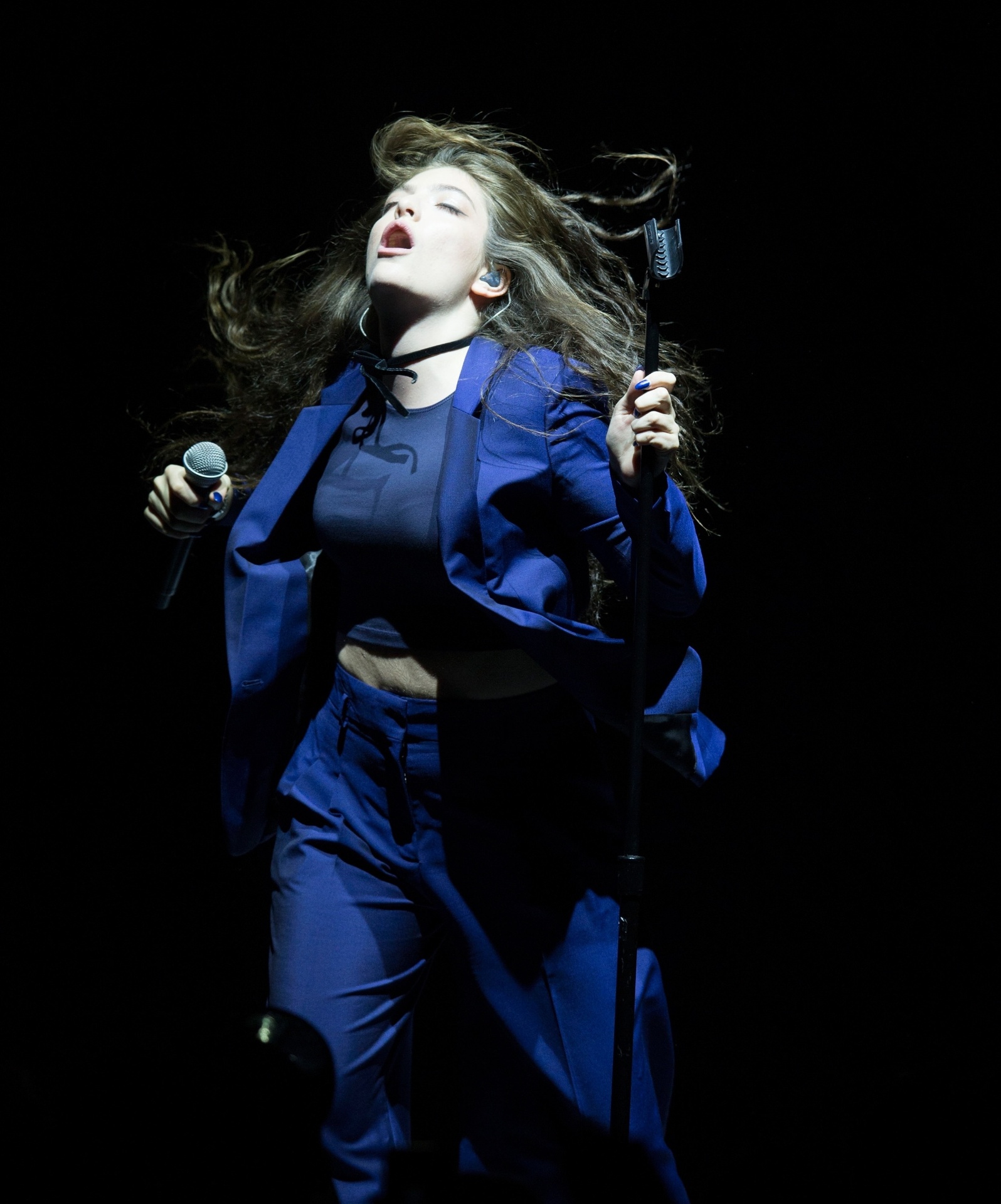 Fotos: Lorde: Caras, bocas e seu poderoso bate-cabelo - 08/10/2014 ...