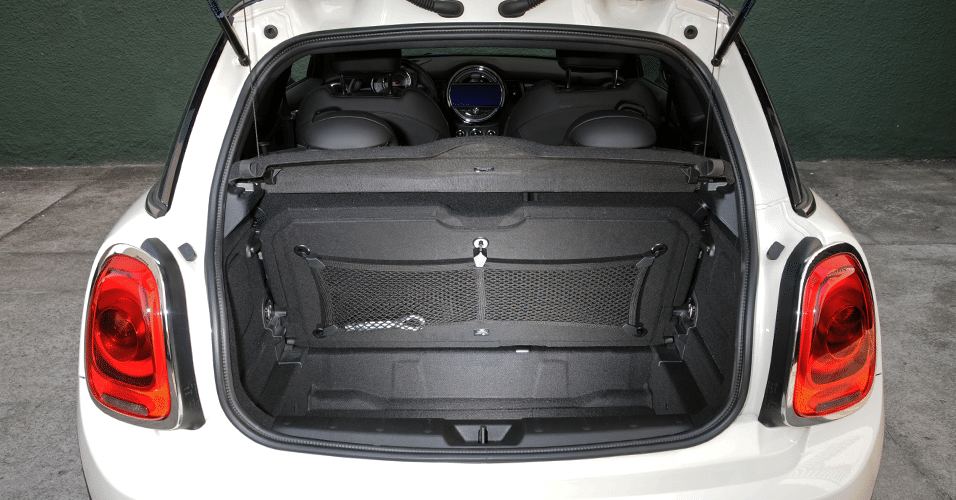 Mini Cooper vira fantasmas do Pac-Man no filme "Pixels"; assista - 28 ...